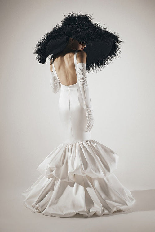 Satin balloon gown with an opened back B003G020 – RASARIO